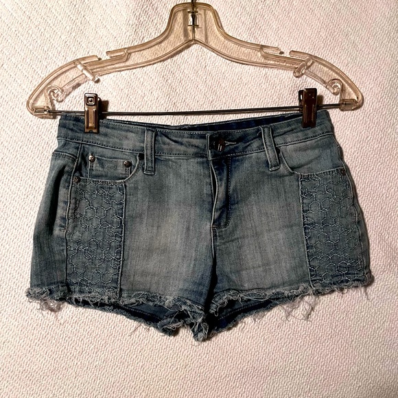 Tractr | Shorts | Distressed Cut Off Shorts Low Mid Rise | Poshmark